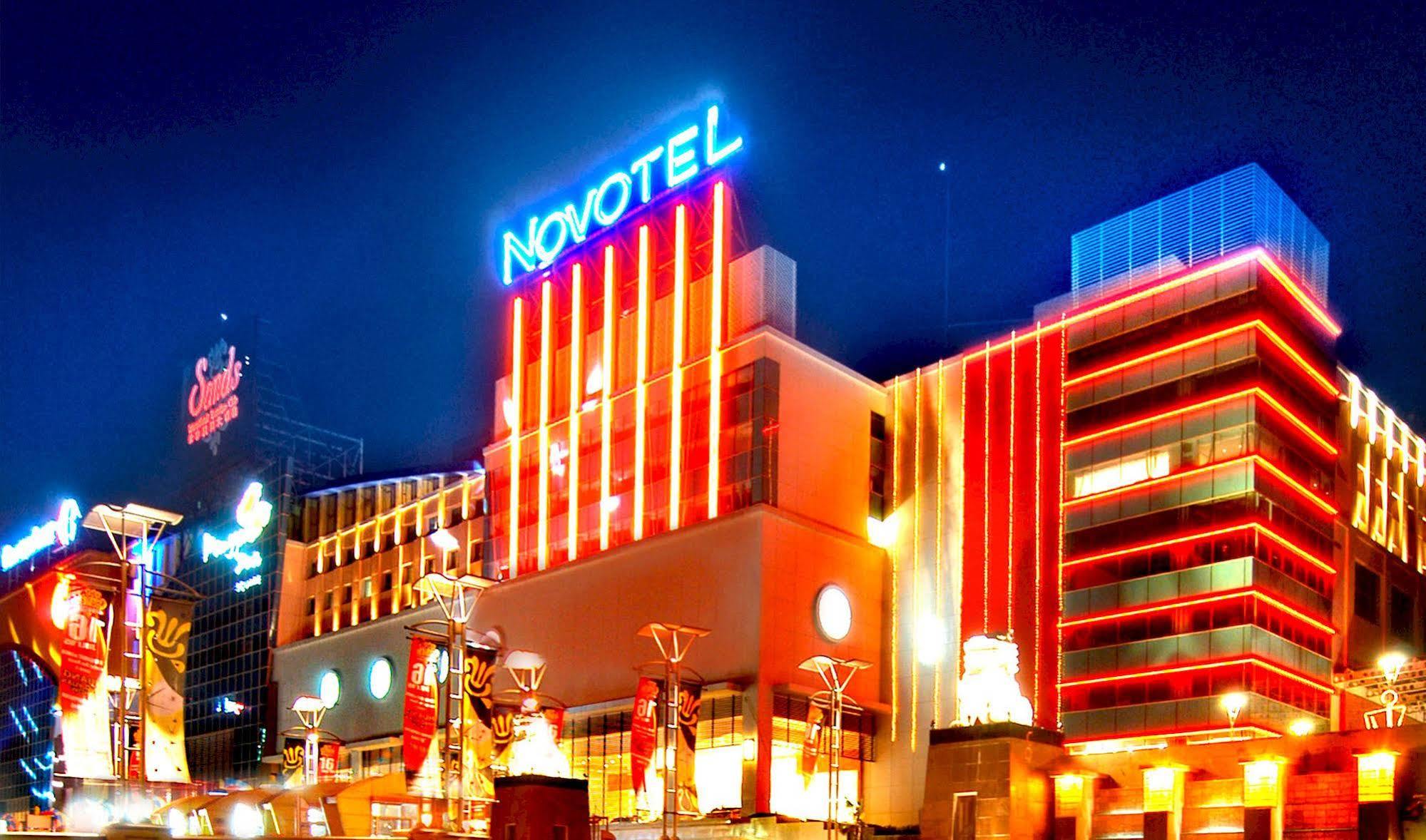 NOVOTEL JAKARTA MANGGA DUA SQUARE HOTEL